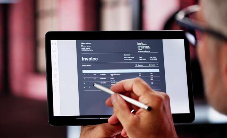 Invoice Tracking: A Complete Guide